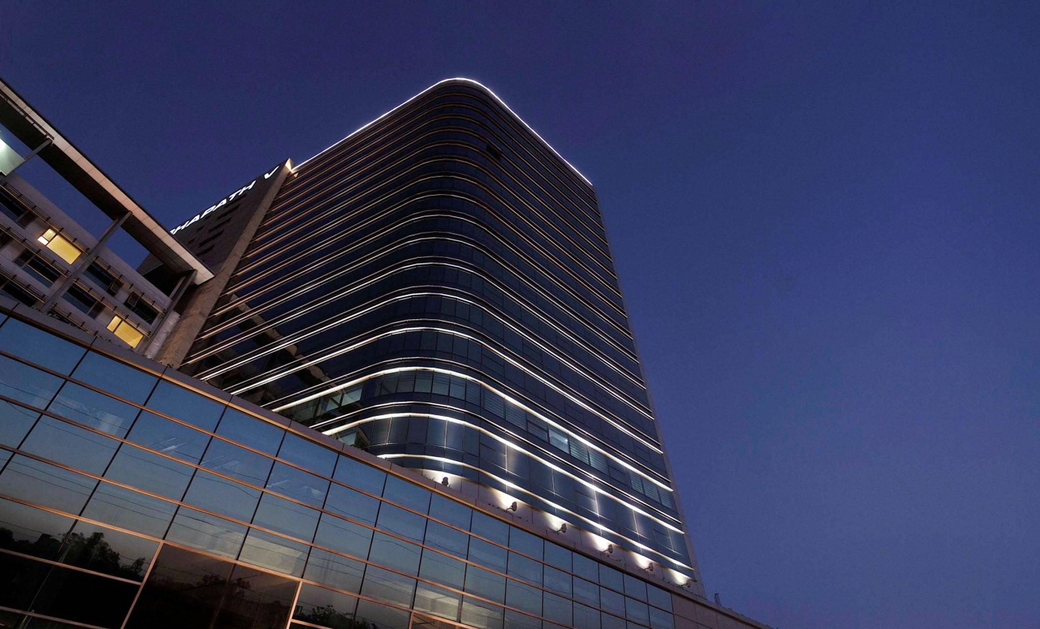 Crown Plaza @ Shapath V – Kapadia Associates.